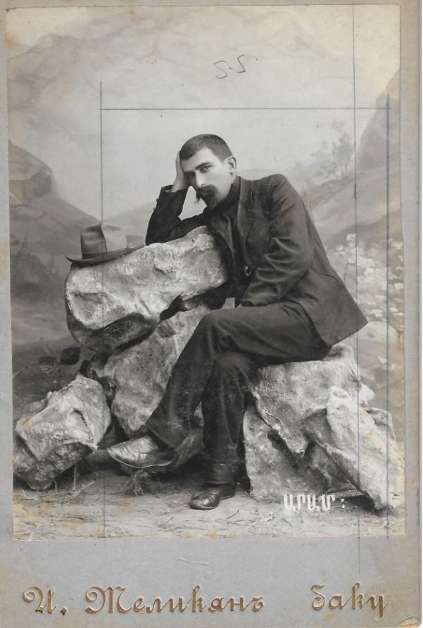 A Photographic Journey into the Past - Asbarez.com