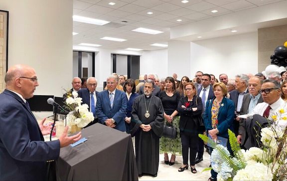 Golden State Bank Welcomes New AUA President and Joins Exclusive Group ...