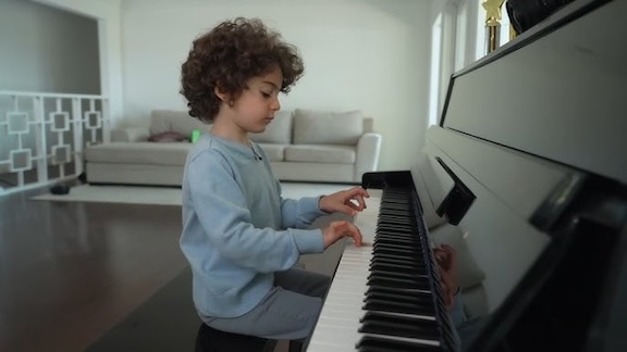 Alec Van Khajadourian, 5-Year-Old Prodigy Pianist, to Perform at ...