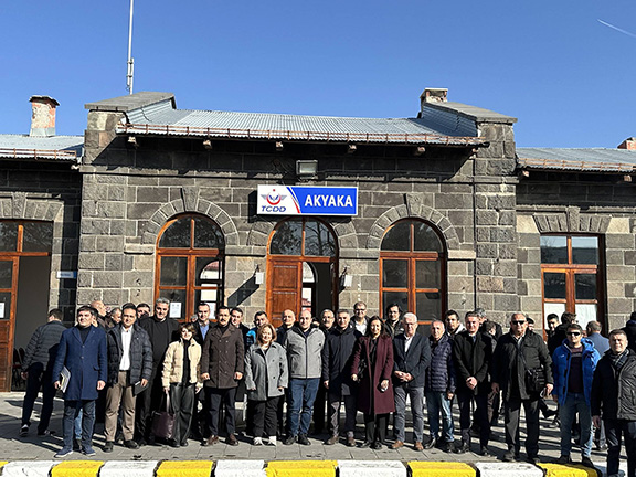 Armenian, Turkish Representatives Meet at Border - Asbarez.com